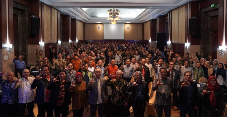 Tentang Kami - LAMDIK